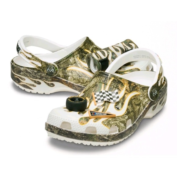 CROCS | Shoes | New Nascar Realtree Classic Sandals Clog Camo Crocs ...